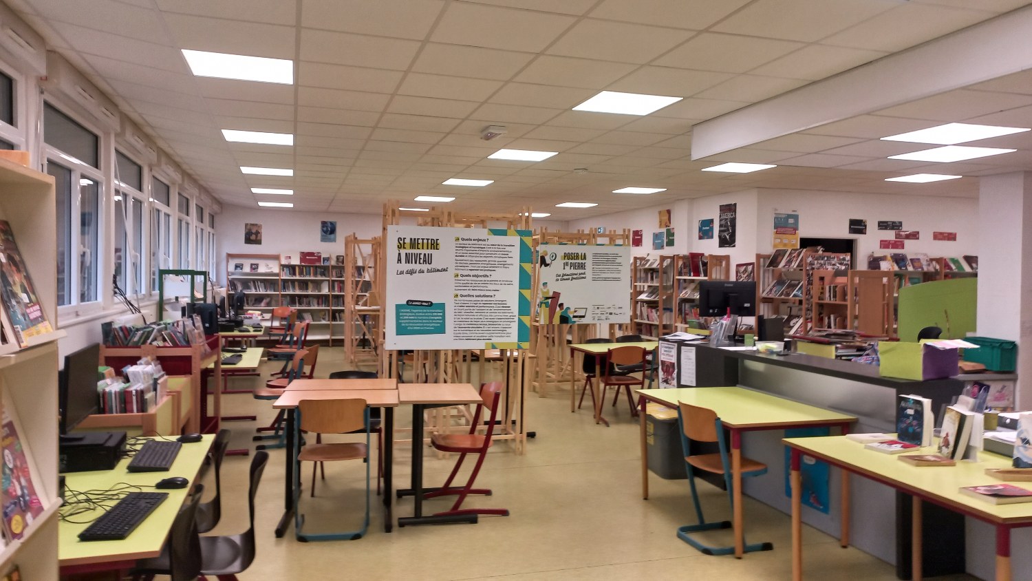 Exposition sur les métiers du bâtiment durable - Collège Jacques Prévert