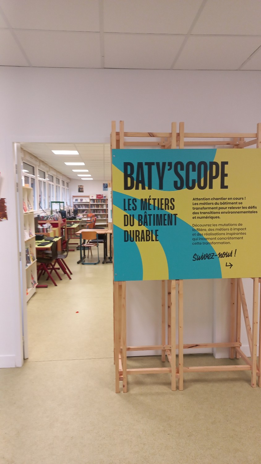 Exposition sur les métiers du bâtiment durable - Collège Jacques Prévert